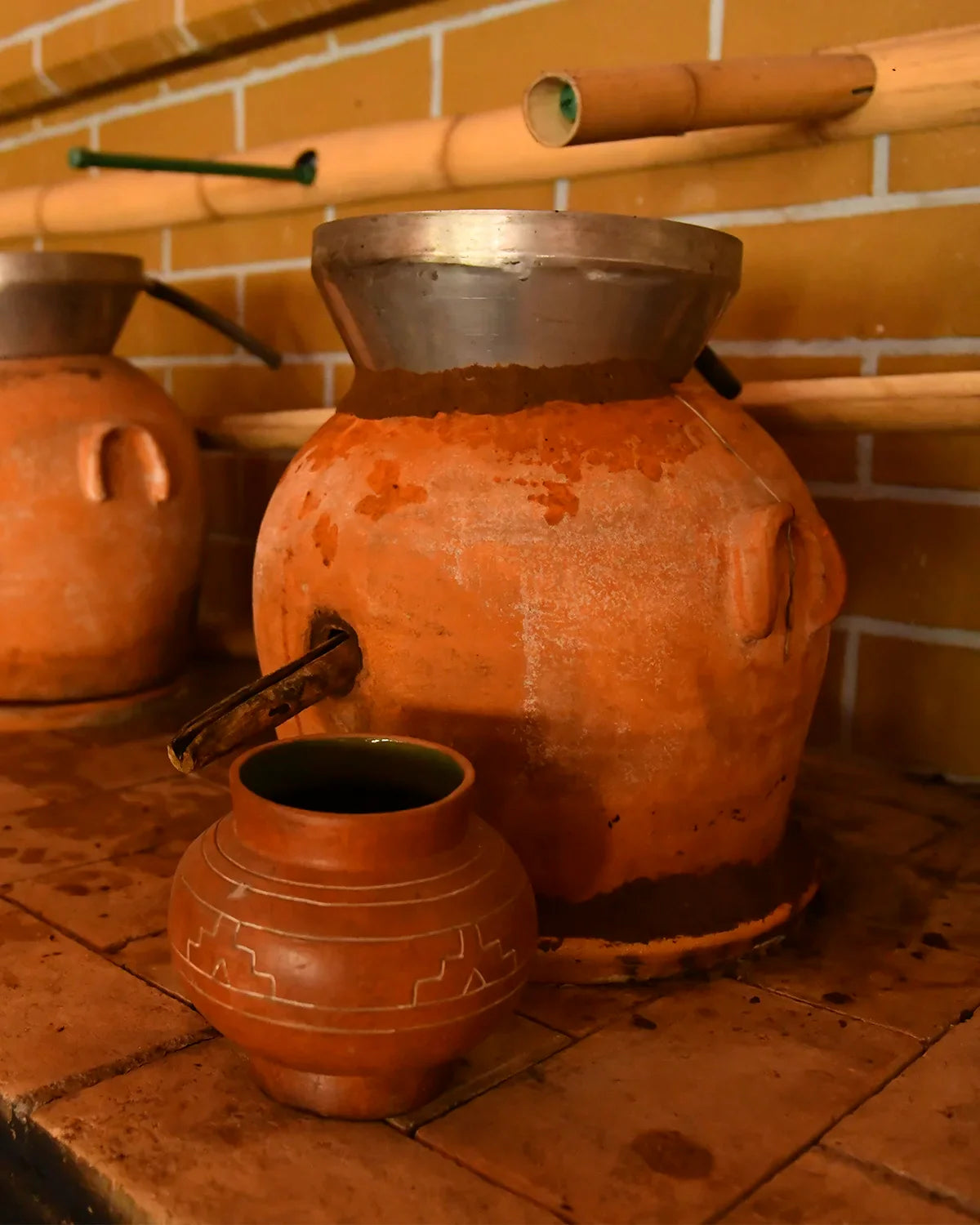 Clay Pot Distillation in Mezcal – US MEZCAL MITRE